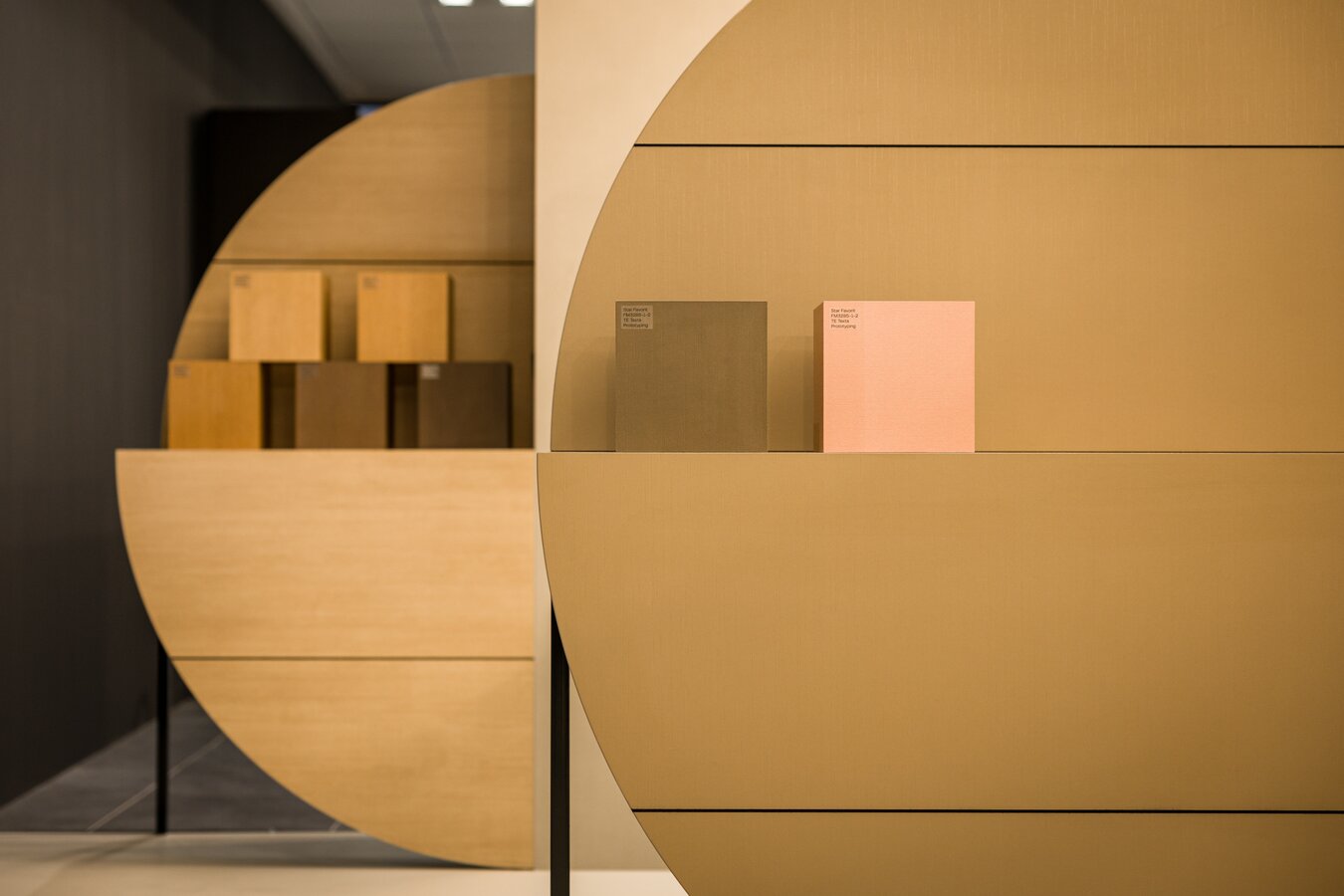 Fundermax | show:rooms